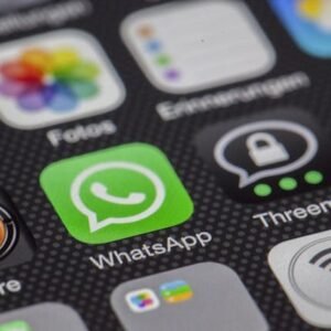 Why Is WhatsApp Down? Latest Updates on Global Outage - SmashingApps.com
